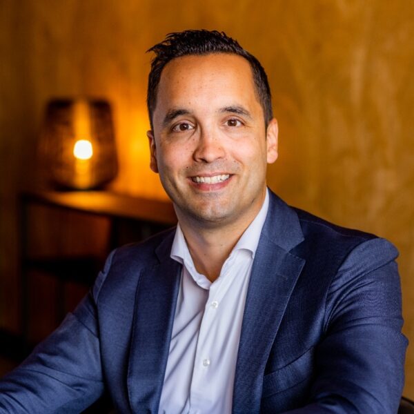 Wie zijn wij | Ronde Tafel 108 - Voorne aan Zee